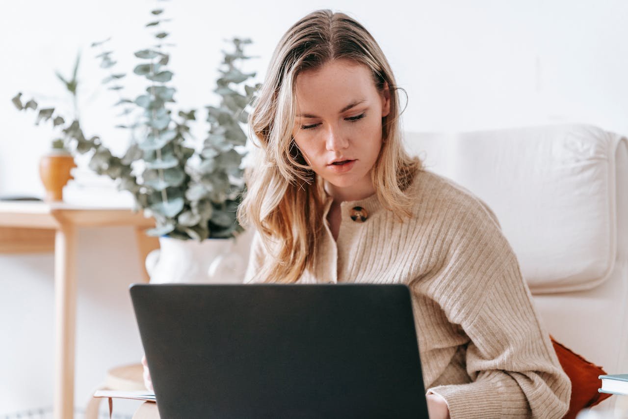 How To Delete Pinterest Pins To Keep Your Account Clean » The Hustling Mum